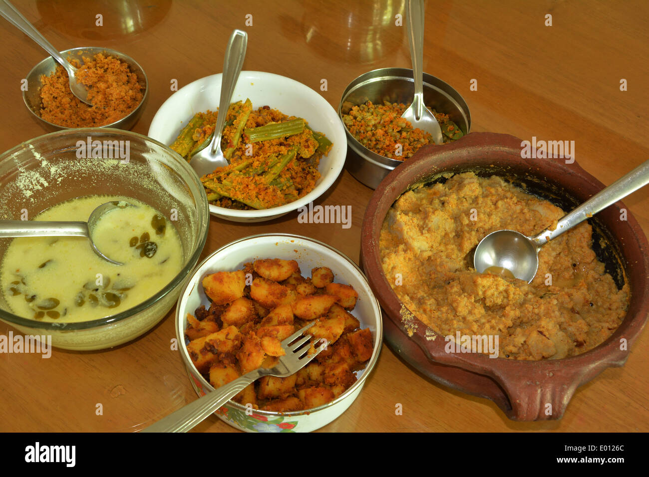 Indian Curries Stock Photos & Indian Curries Stock Images - Alamy