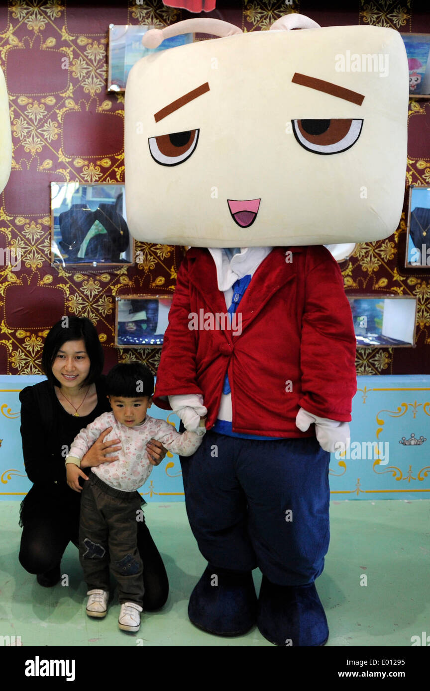 Hangzhou, China's Zhejiang Province. 29th Apr, 2014. Visitors pose for ...