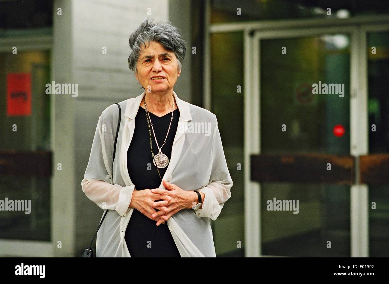 Ruth klueger hi-res stock photography and images - Alamy