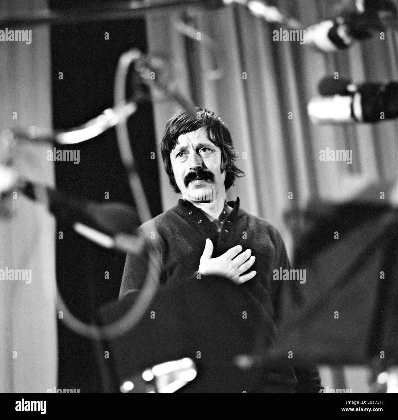 Wolf biermann hi-res stock photography and images - Alamy