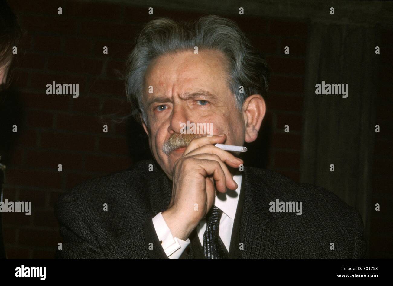 Elias Canetti High Resolution Stock Photography and Images - Alamy
