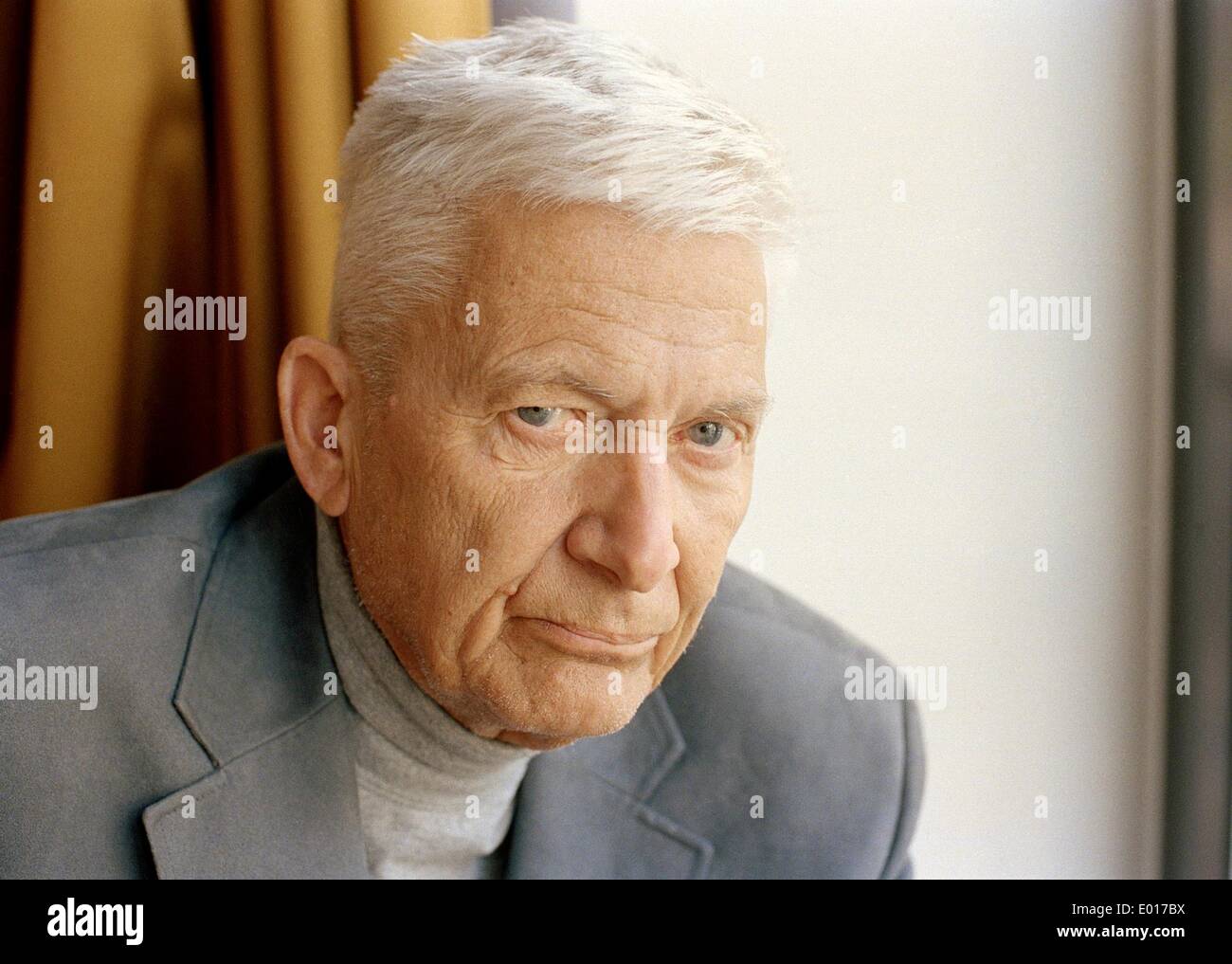 001 hi-res stock photography and images - Alamy