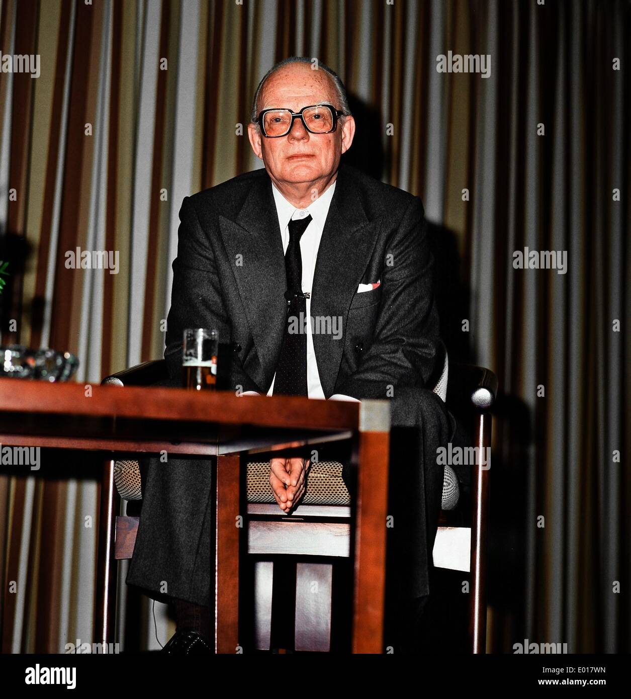 Hoefer hi-res stock photography and images - Alamy