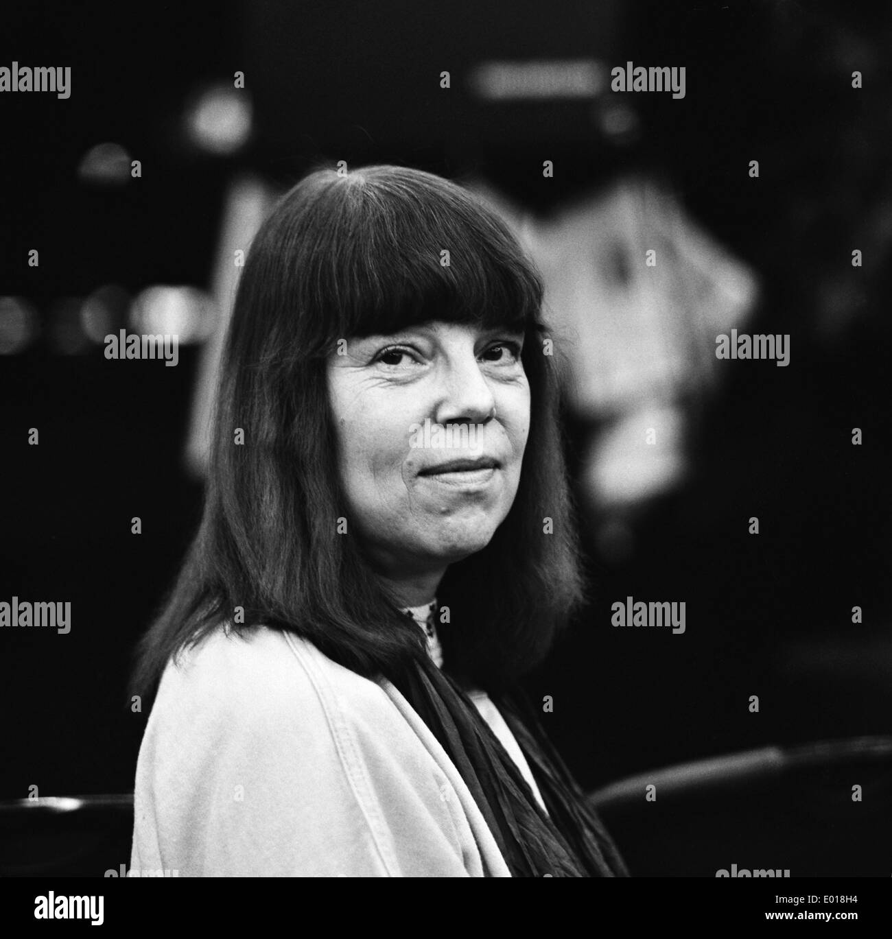 Sarah bernstein writer hi-res stock photography and images - Alamy