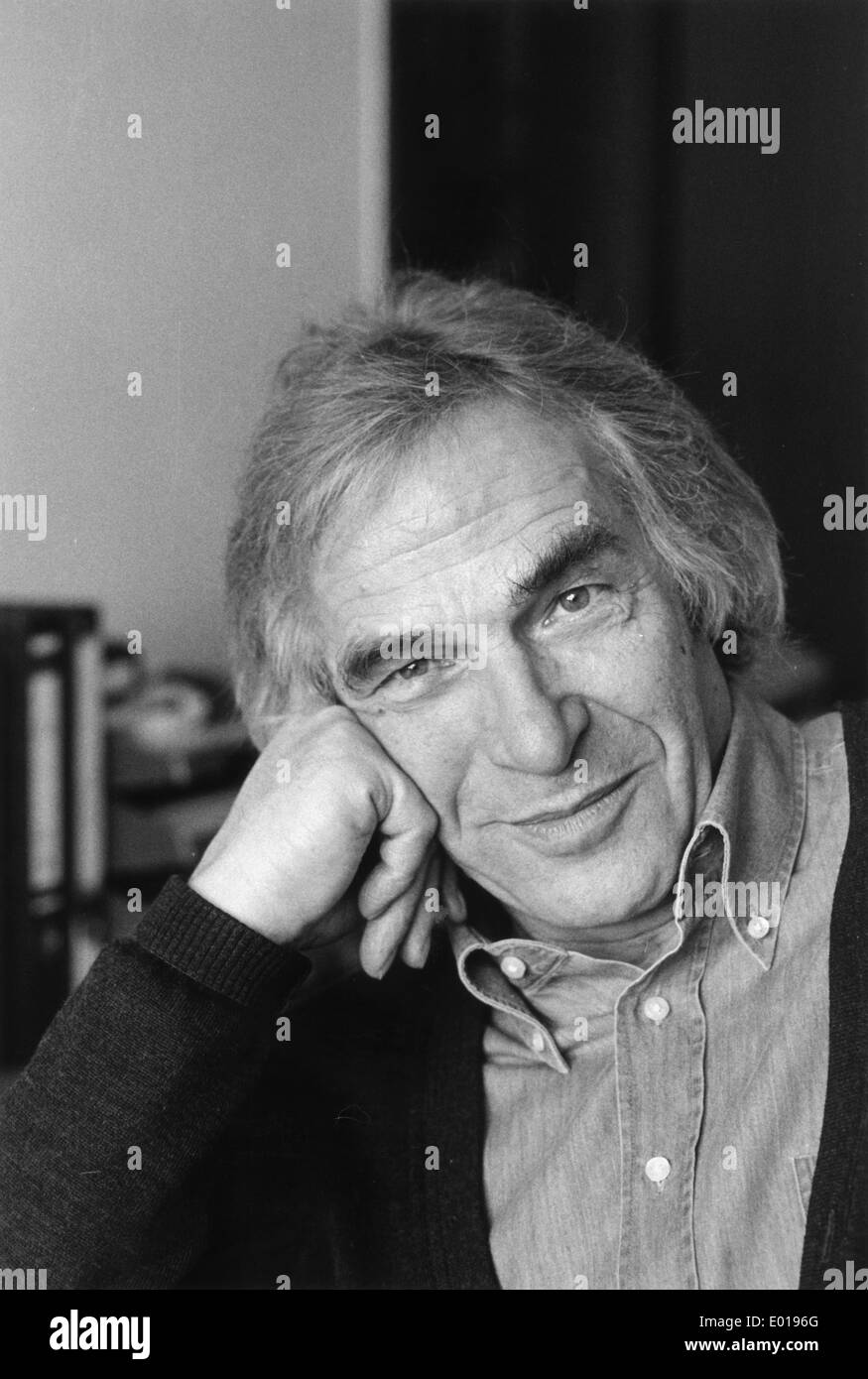 01 12 2007 Black and White Stock Photos & Images - Alamy