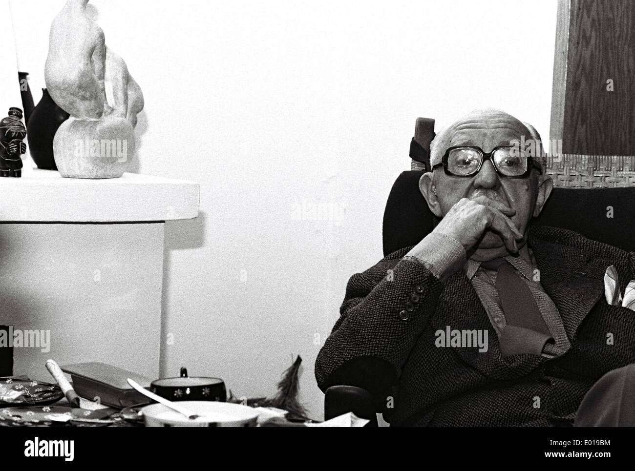 Laxness hi-res stock photography and images - Alamy