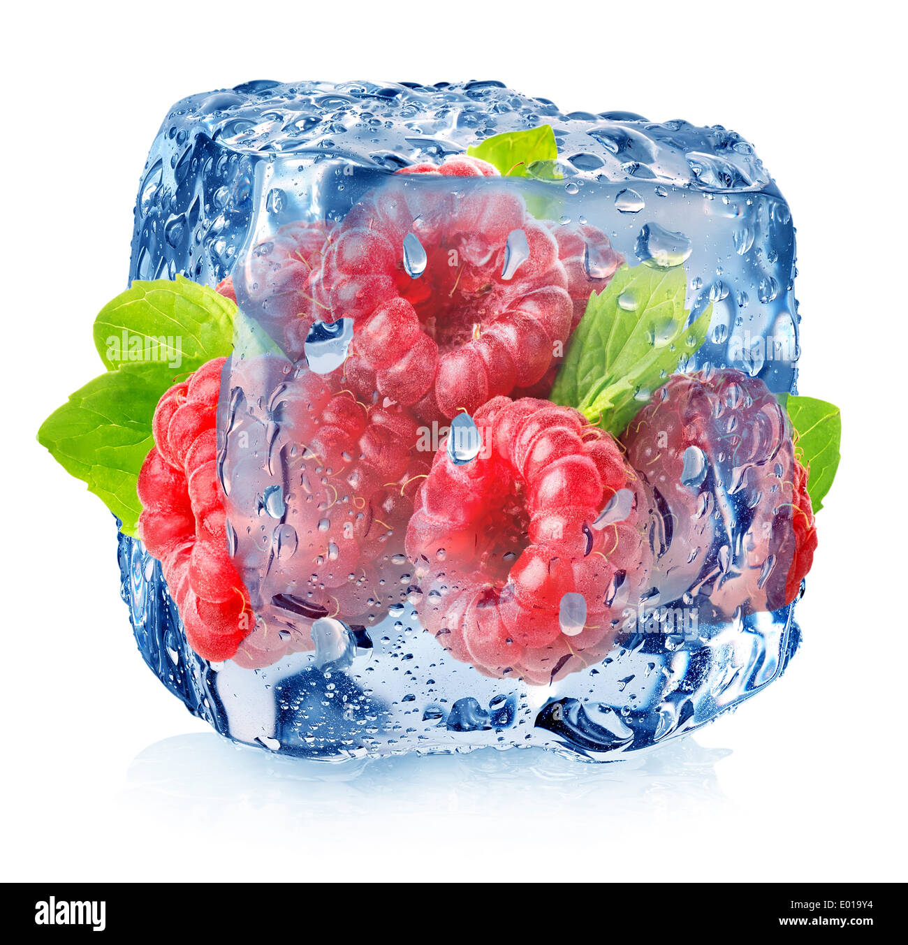 Raspberry ice cube hi-res stock photography and images - Alamy