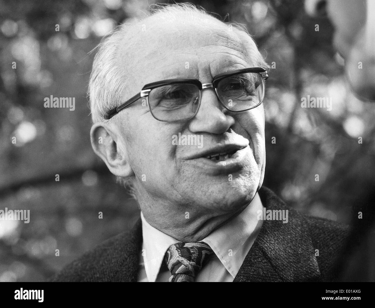 Helmut gollwitzer hi-res stock photography and images - Alamy