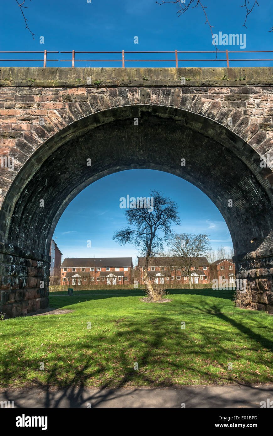 Victorian railway arch architecture hi-res stock photography and images ...