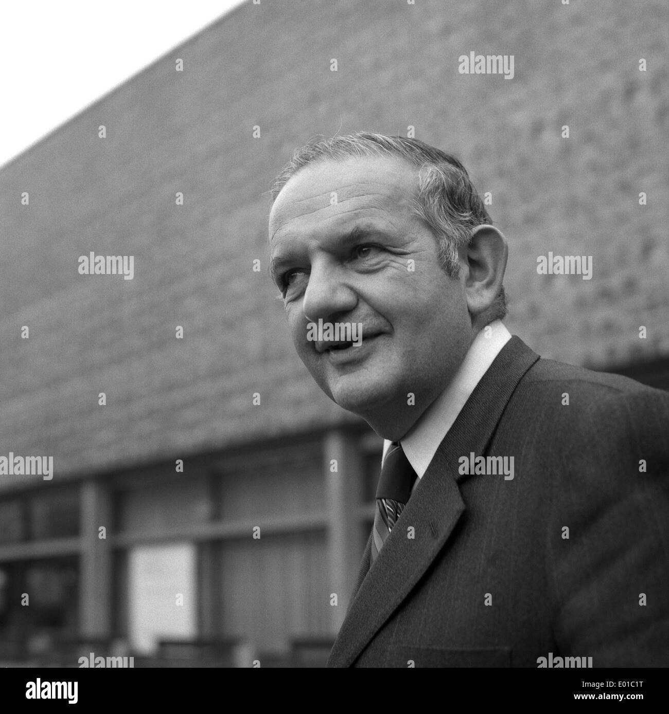 Alfred Grosser, 1976 Stock Photo - Alamy