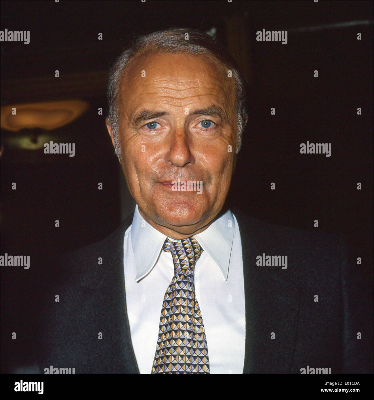 Politics personalities portraits 1970 1979 hi-res stock photography and ...