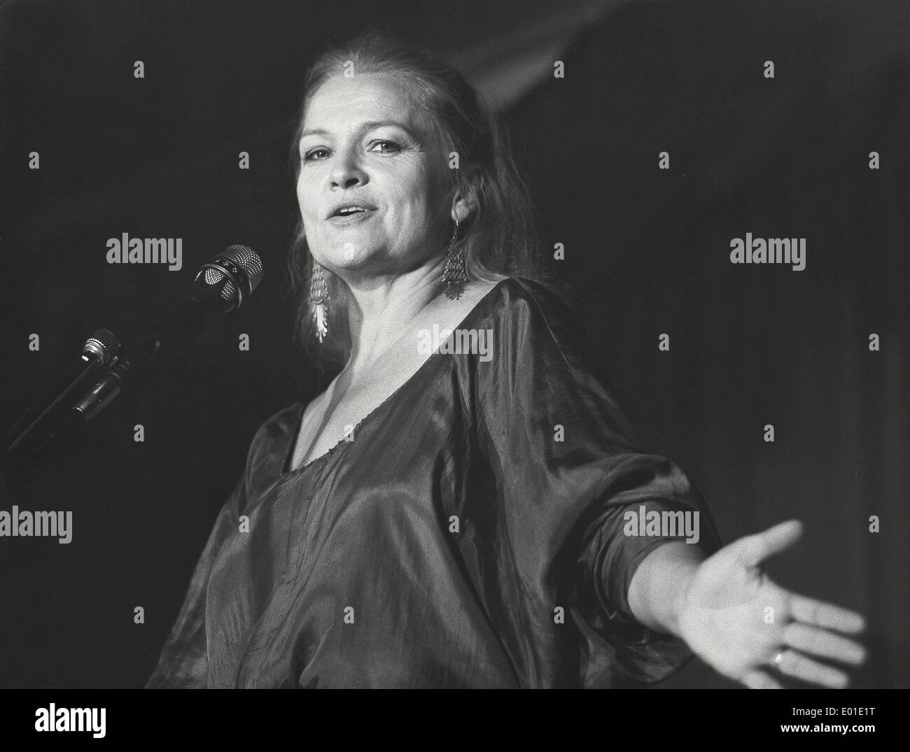 Eva maria hi-res stock photography and images - Alamy