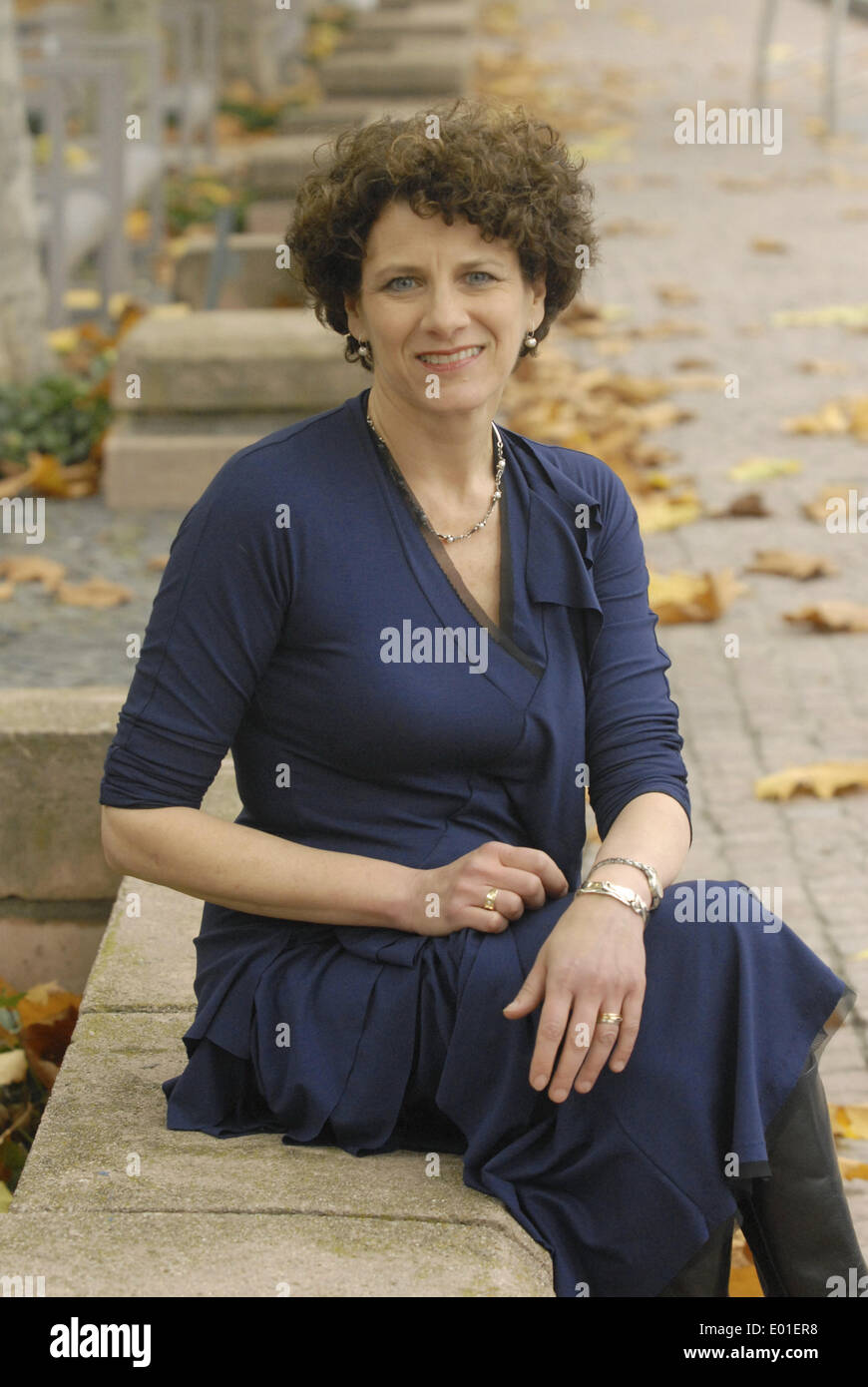 Susan pinker hi-res stock photography and images - Alamy