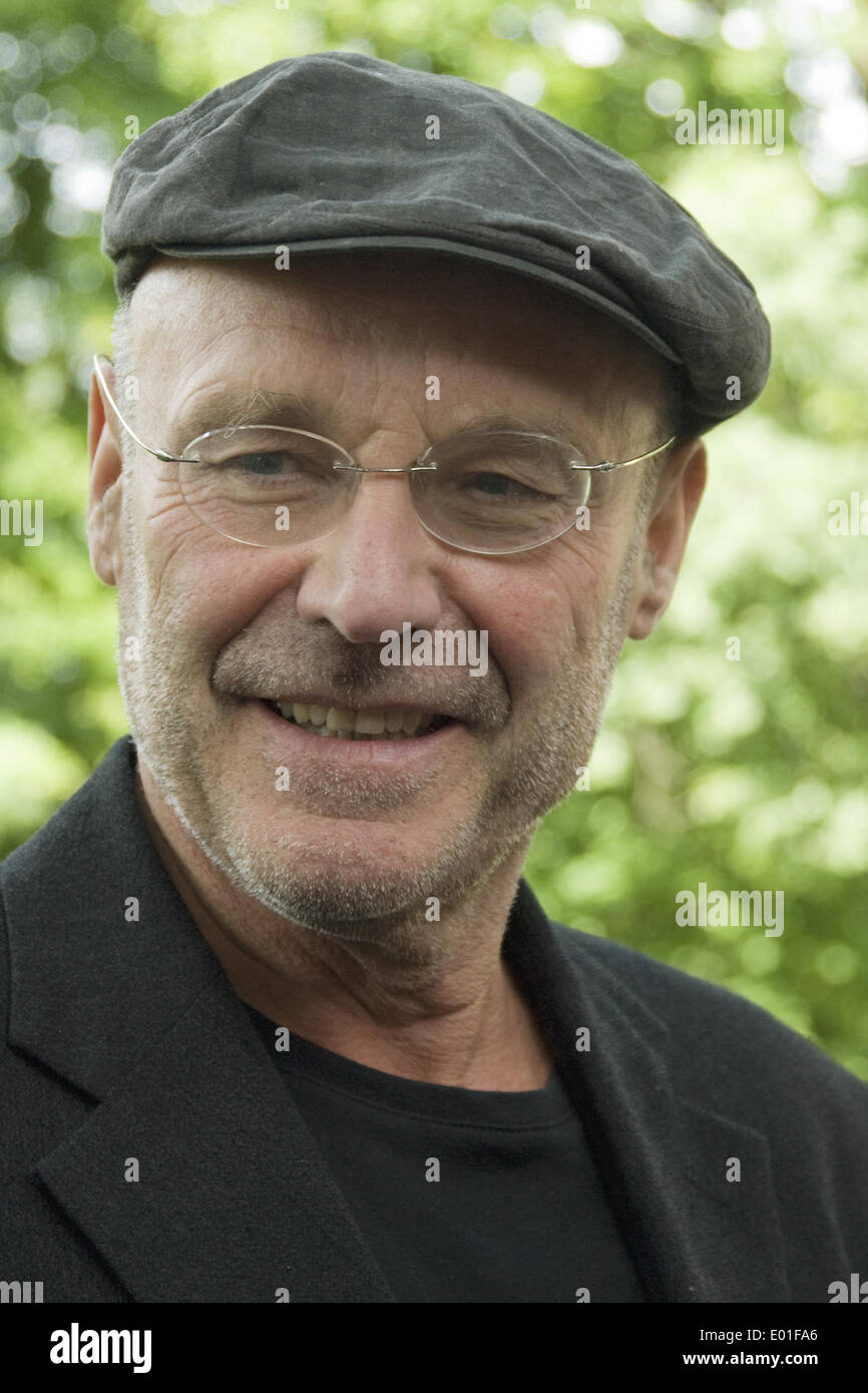 Kiefer hi-res stock photography and images - Alamy