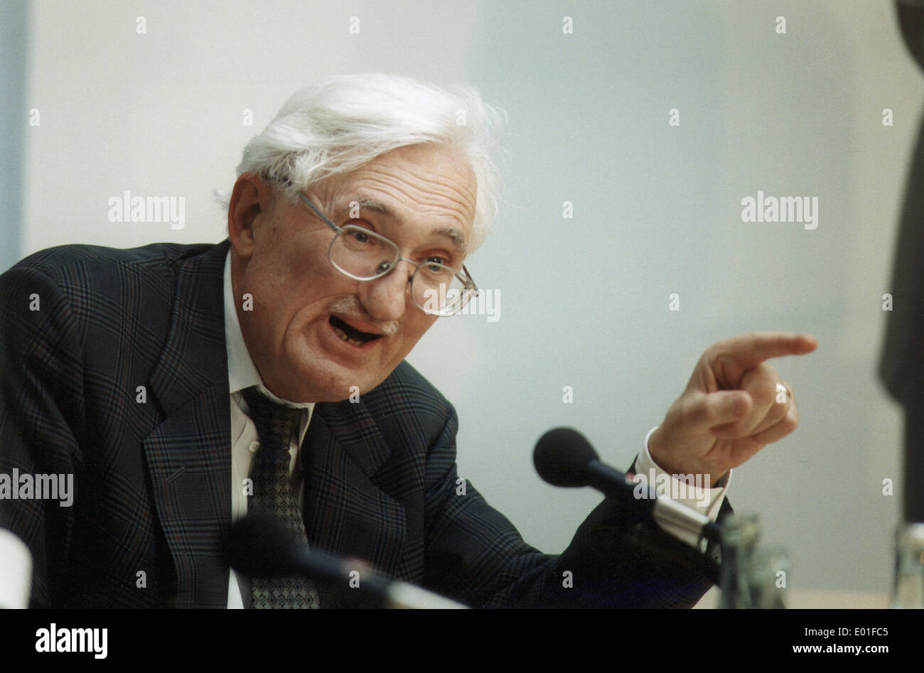 Jürgen habermas hi-res stock photography and images - Alamy