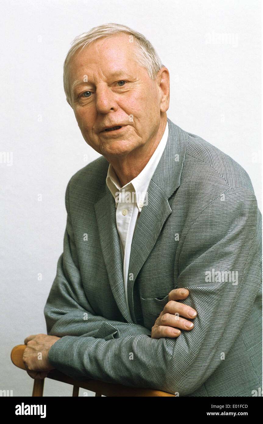 Hans magnus culture hi-res stock photography and images - Alamy
