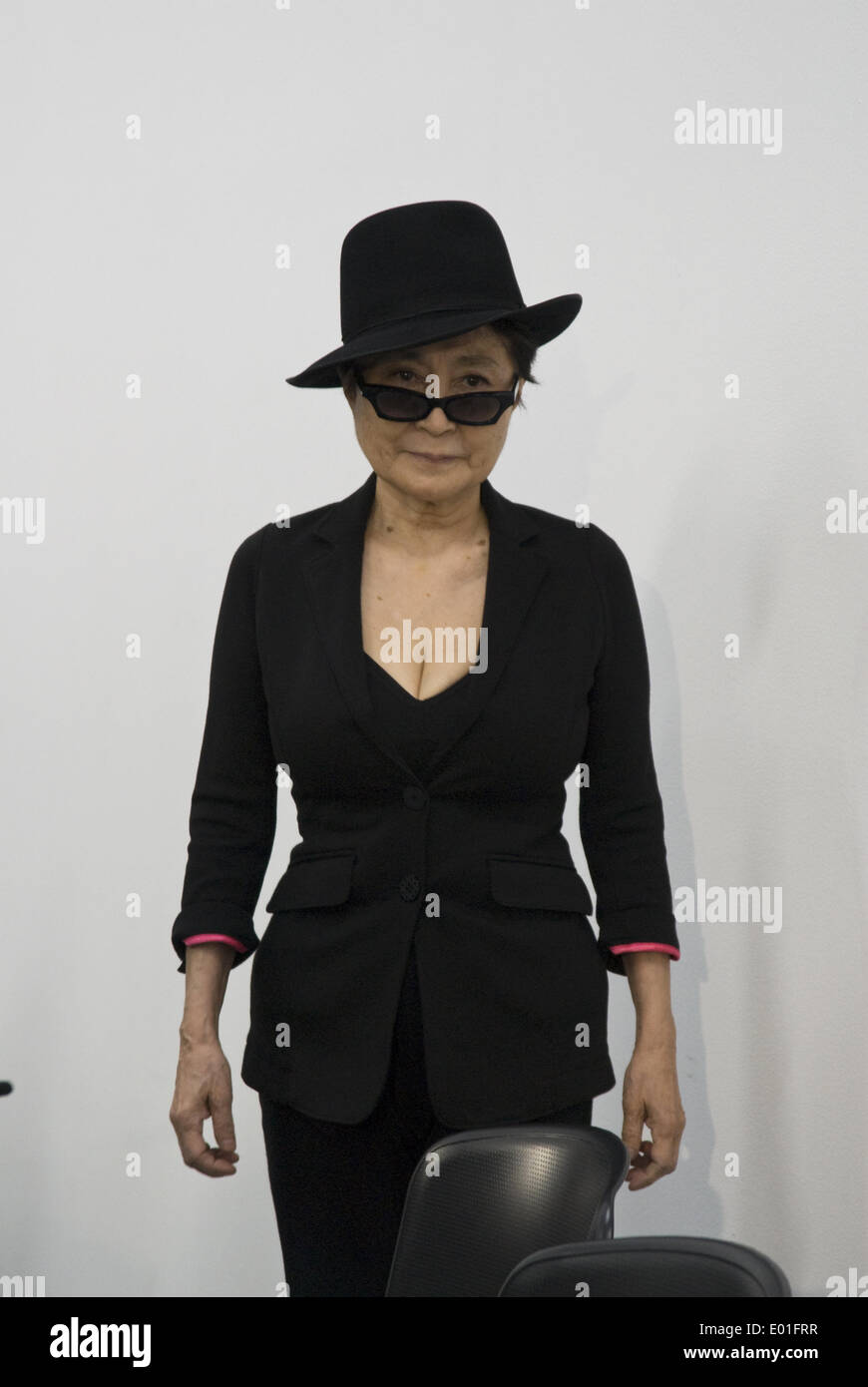 Ono hi-res stock photography and images - Alamy