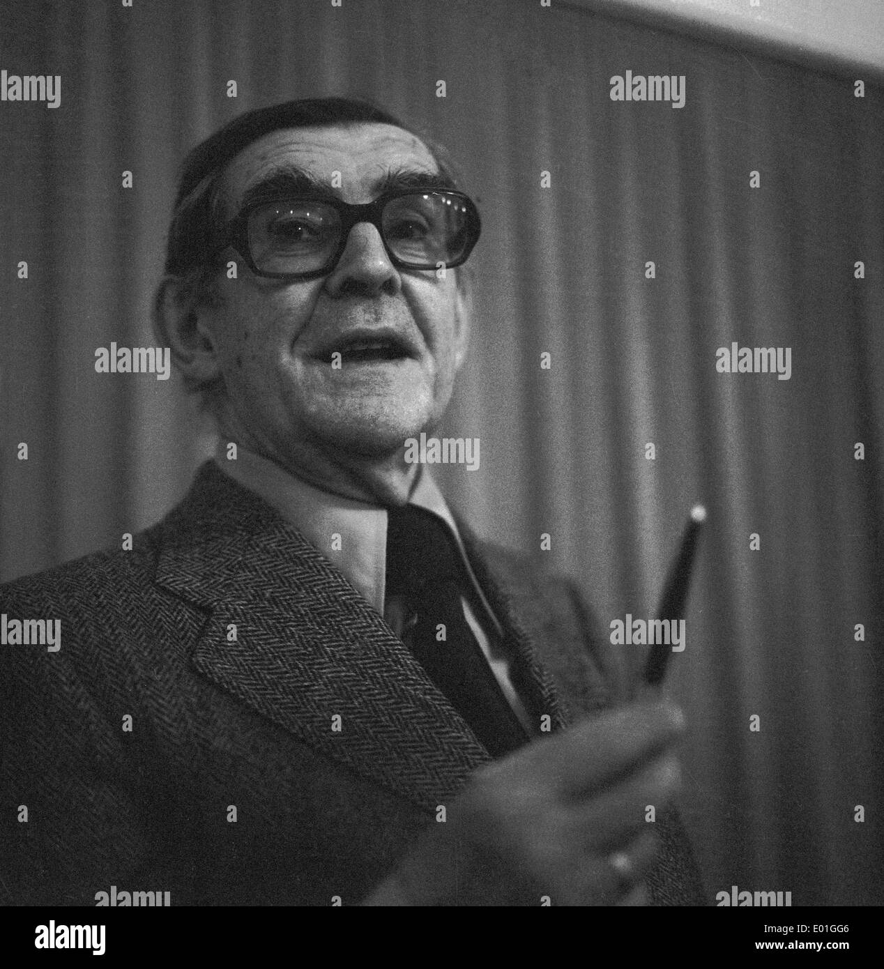 Heinz kloppenburg Black and White Stock Photos & Images - Alamy