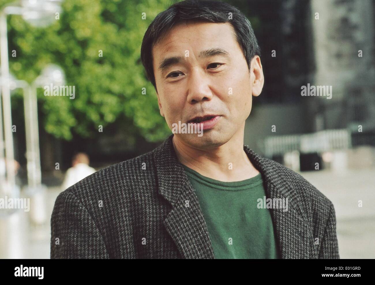 Murakami haruki hi-res stock photography and images - Alamy