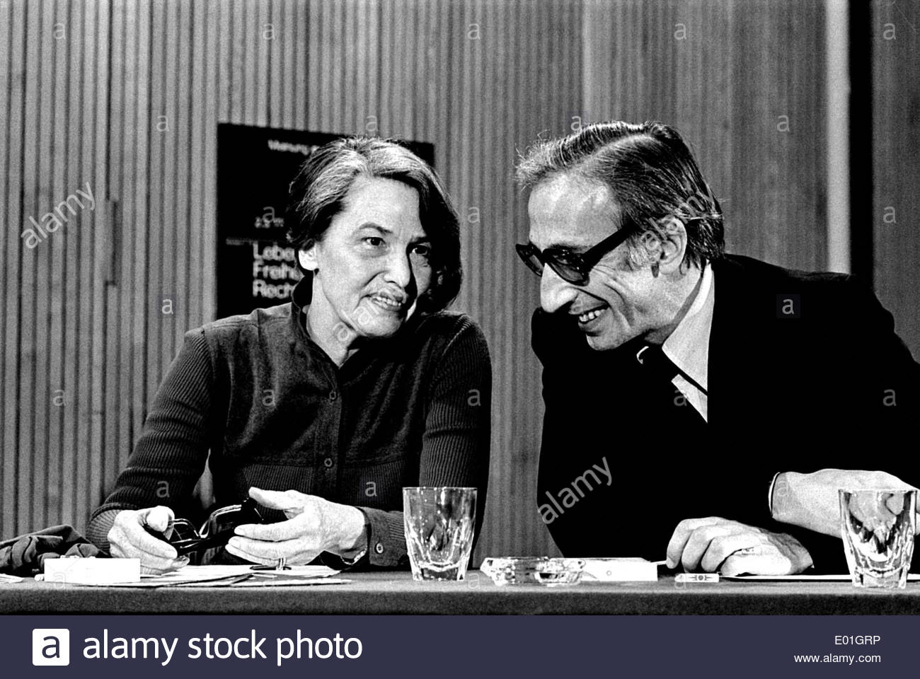 Noelle Neumann Stock Photos & Noelle Neumann Stock Images - Alamy