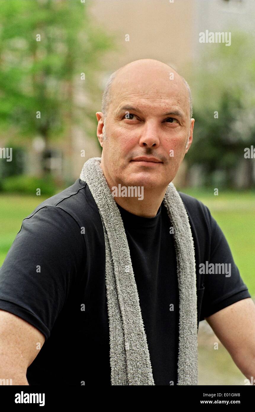 Robert wilson hi-res stock photography and images - Alamy