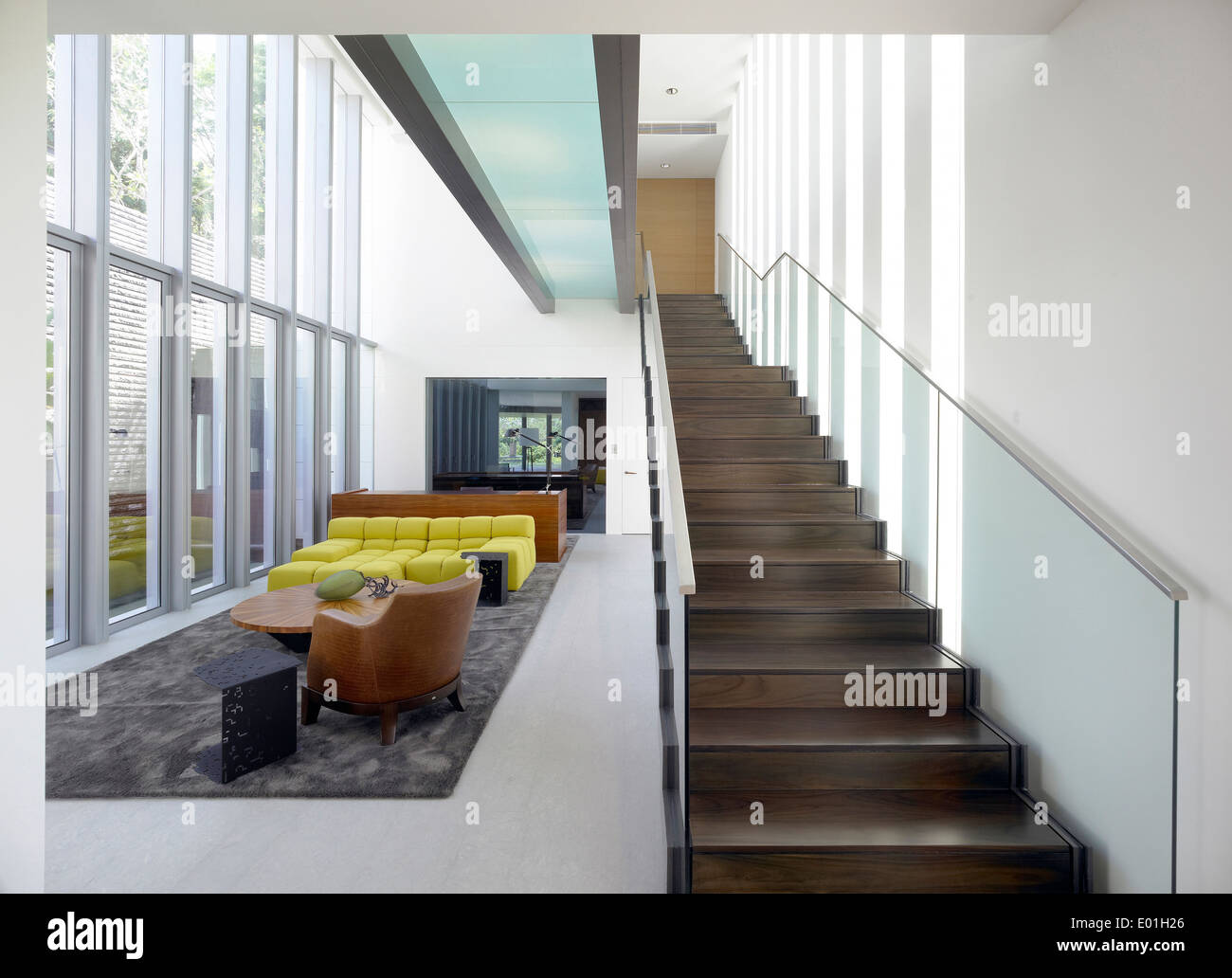 Seating in open plan sitting room, Lakeshore View, Sentosa Cove ...