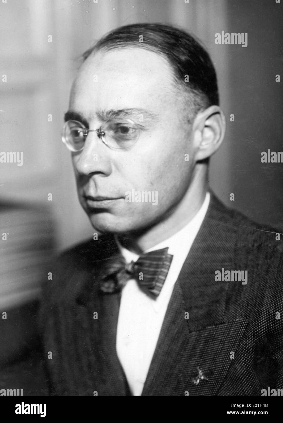 Voelkischer beobachter hi-res stock photography and images - Alamy