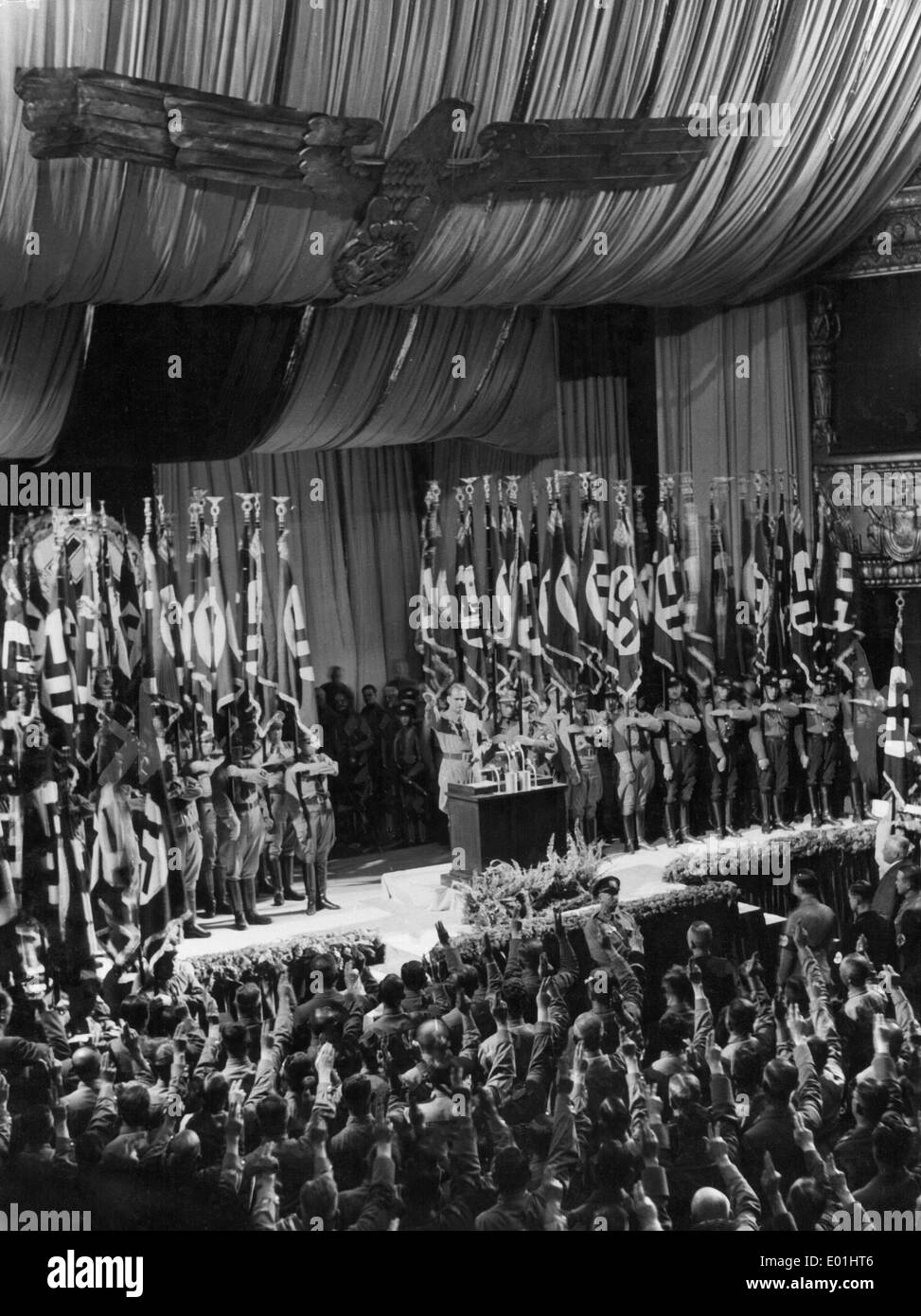 Nuremberg rally hitler speech hi-res stock photography and images - Alamy