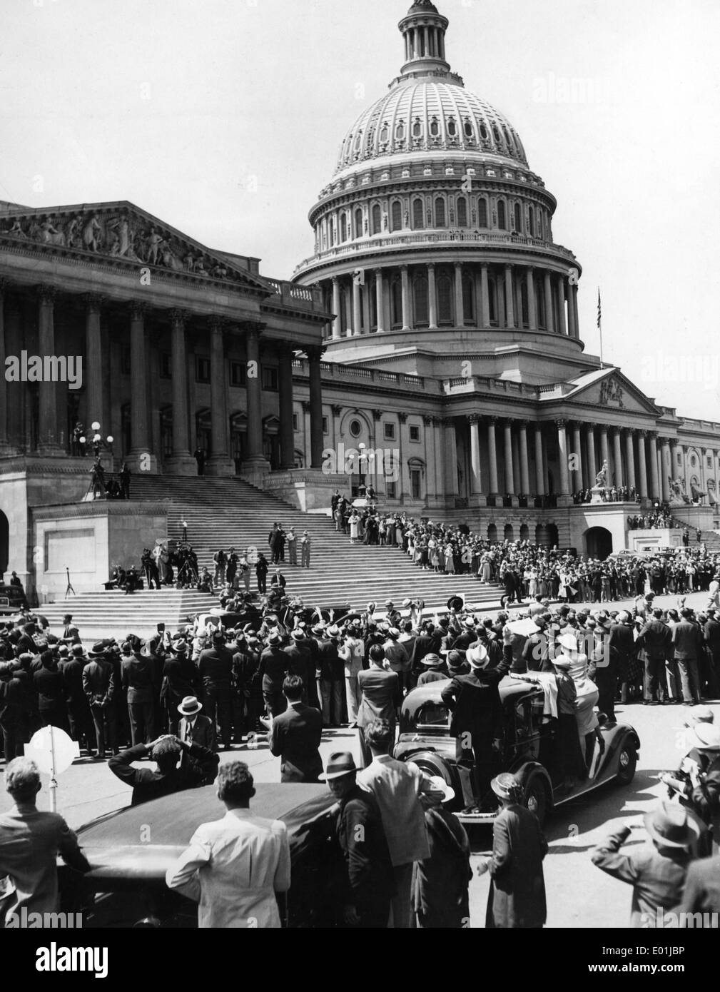 Global economic crisis: Demonstrators in Washington D.C., 1935 Stock ...