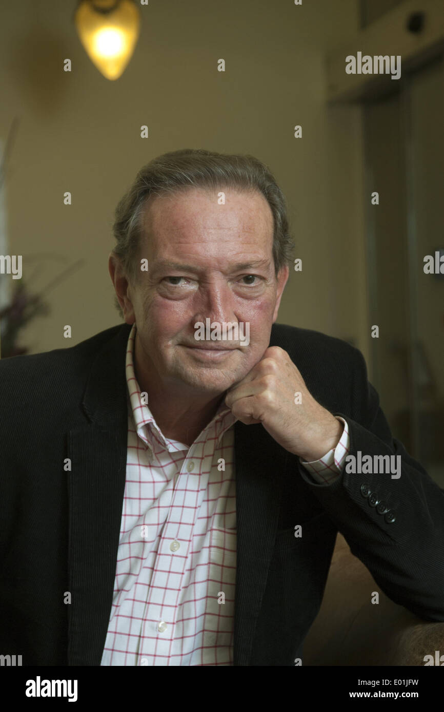 Walker martin hi-res stock photography and images - Alamy