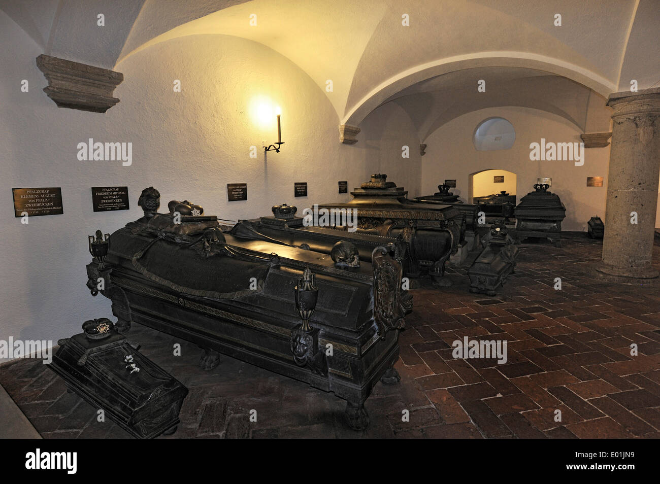 St Michael's Crypt High Resolution Stock Photography and Images - Alamy
