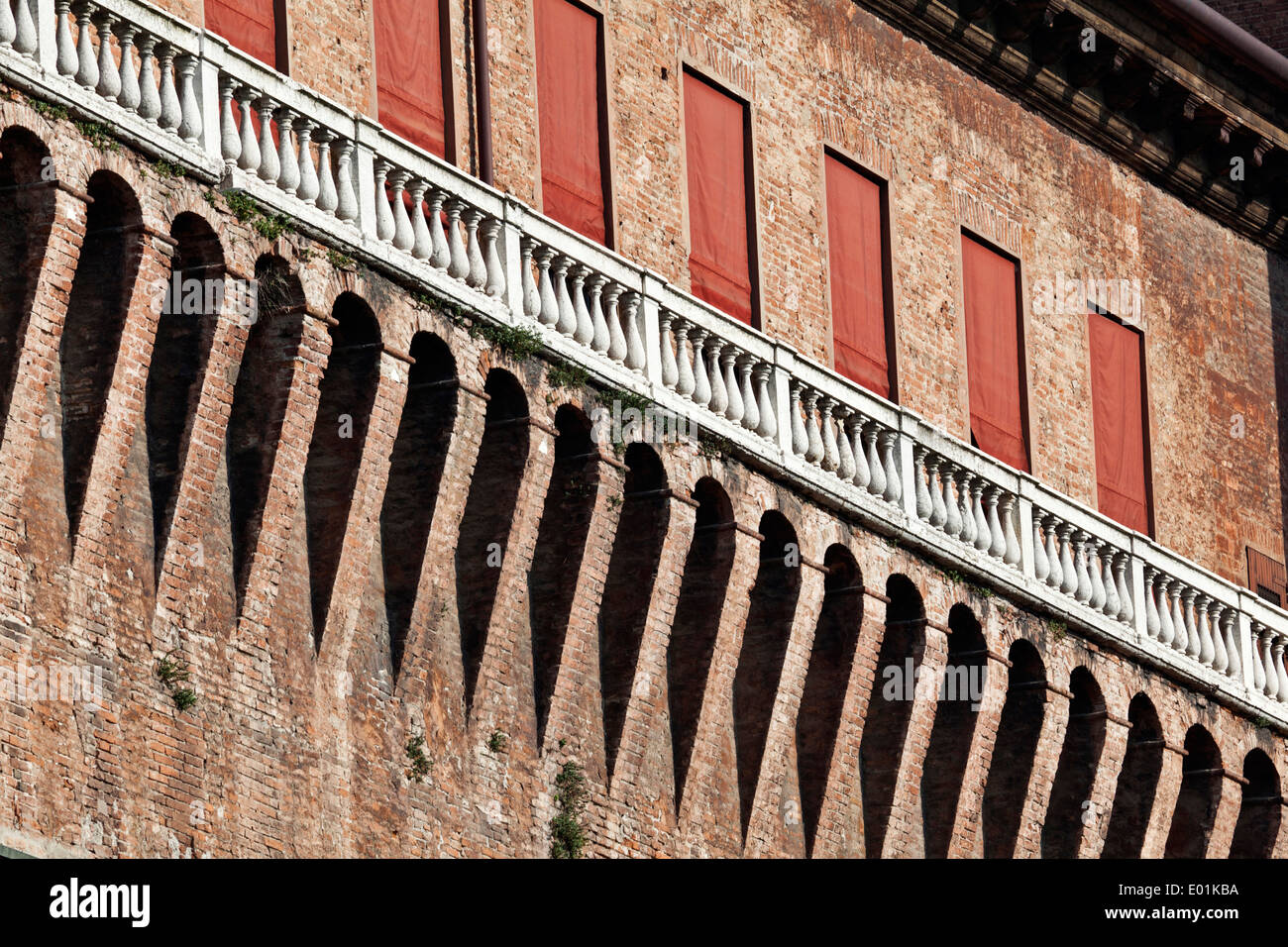 Italian renaissance balcony hi-res stock photography and images - Alamy