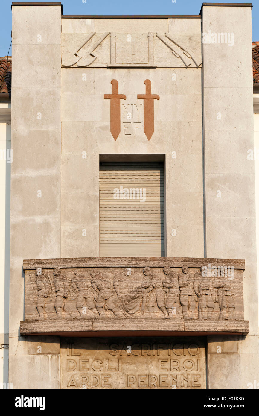 An example of Rationalist Architecture seen in a sculptured balcony ...