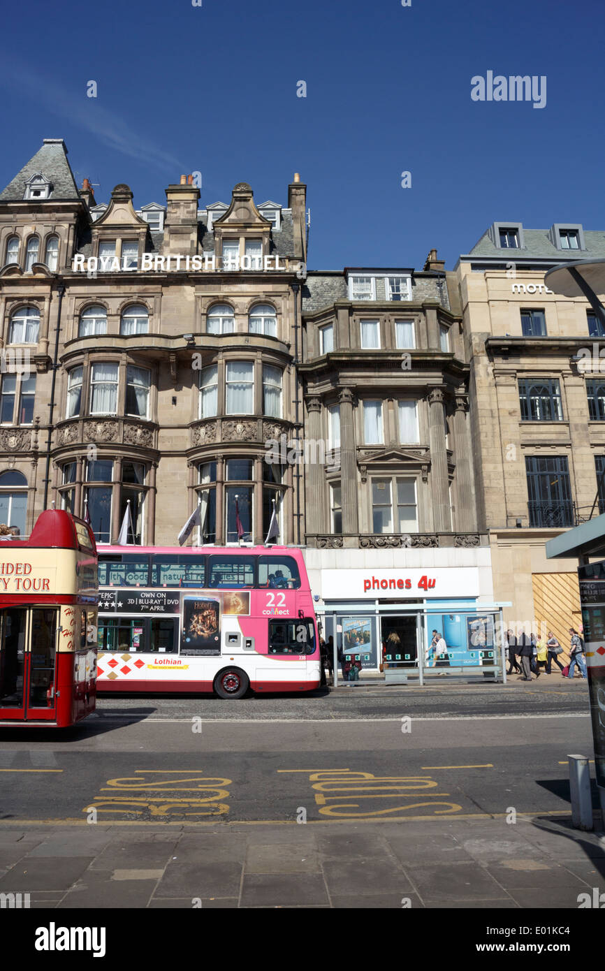 Lothian buses outside of the Royal British Hotel and Phones 4u Princes ...