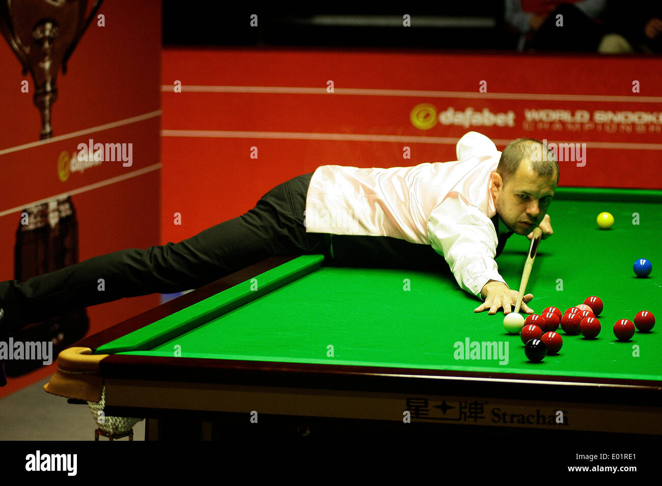Barry hawkins uk championship final hi-res stock photography and images ...