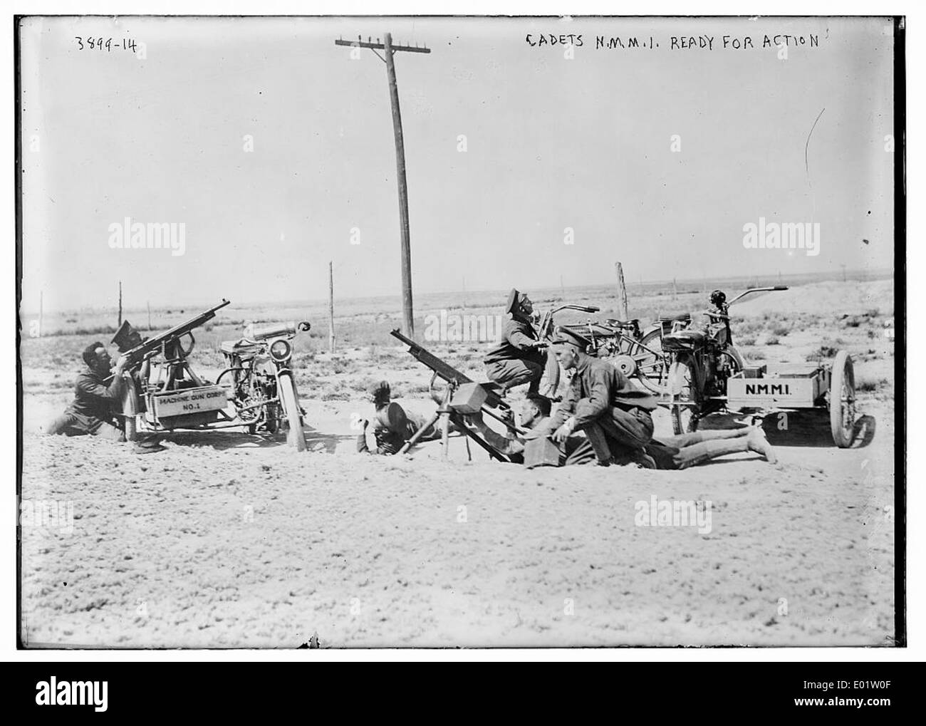 Potato digger machine gun hi-res stock photography and images - Alamy