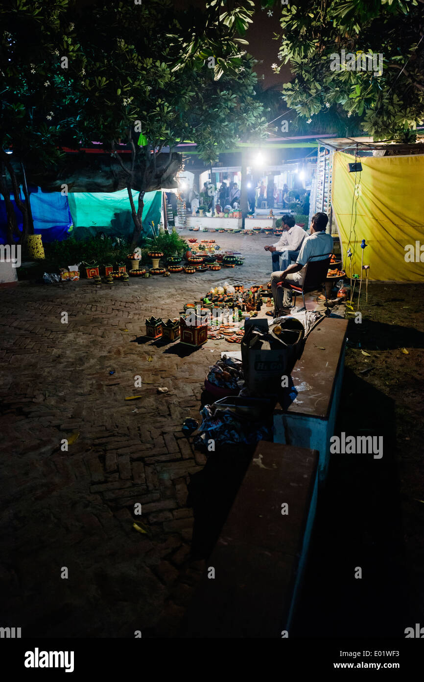Dilli Haat hand craft market in New Delhi, India Stock Photo - Alamy