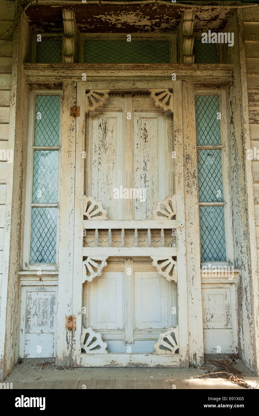 Front door of an old abandoned house in rural Virginia Stock Photo - Alamy