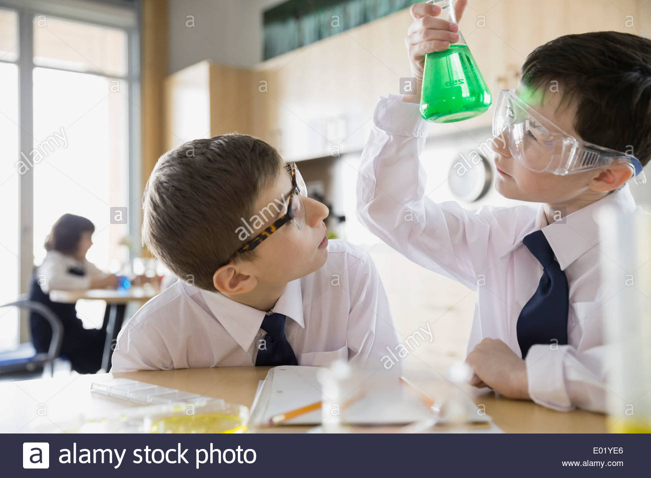 Experiment Child Goggles Stock Photos & Experiment Child Goggles Stock ...