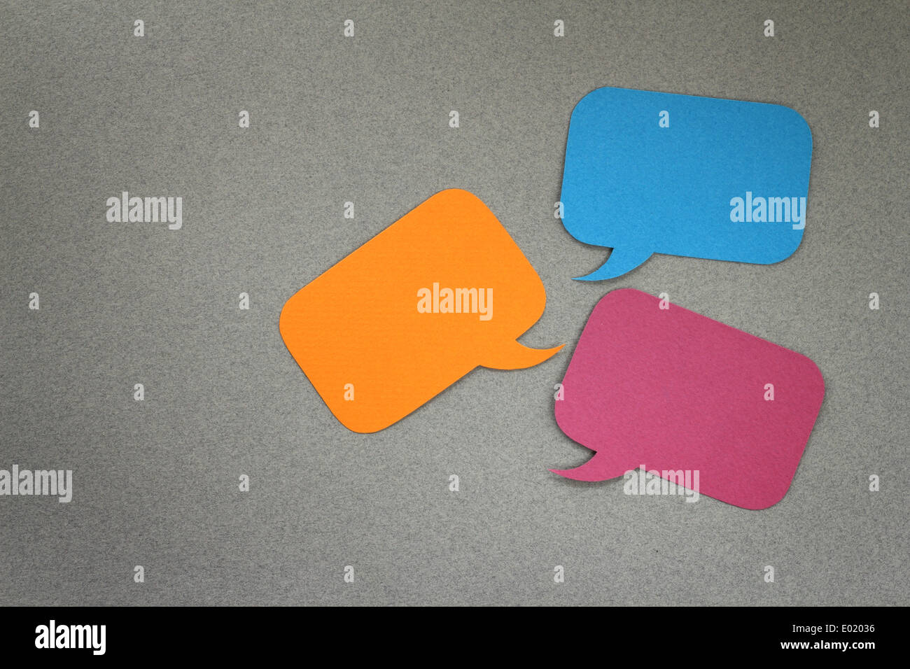 Paper dialog boxes on gray background with blank empty copy space Stock ...