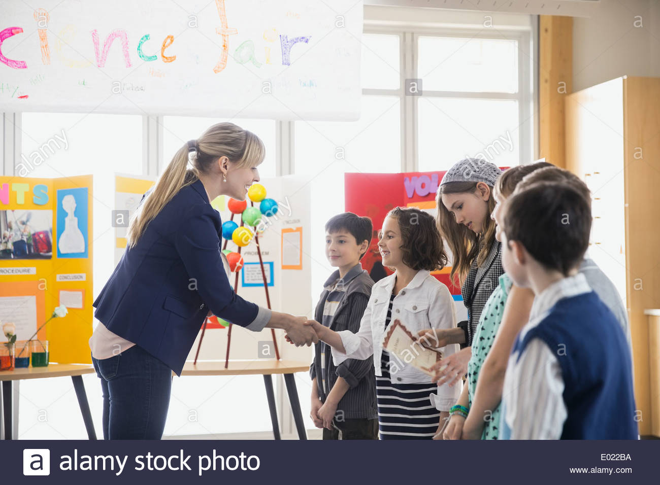 Teacher award students hi-res stock photography and images - Alamy