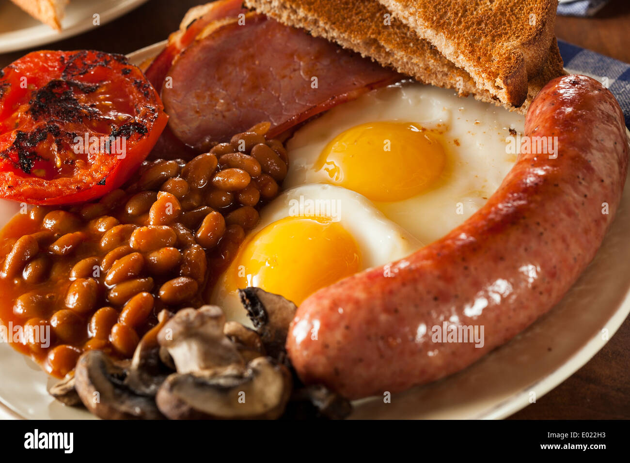 Full english breakfast hi-res stock photography and images - Alamy