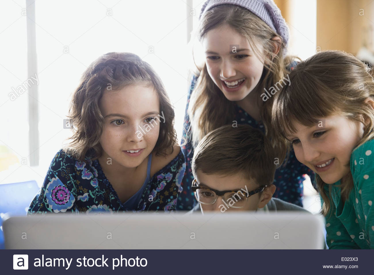 Classmate classroom hi-res stock photography and images - Alamy