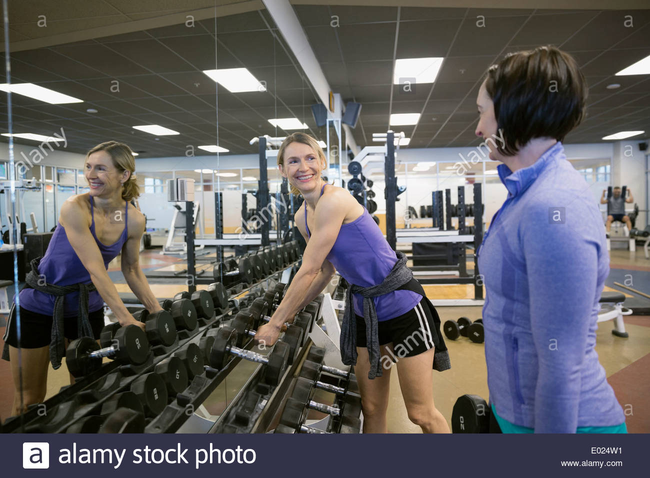 Lifting gym hi-res stock photography and images - Alamy