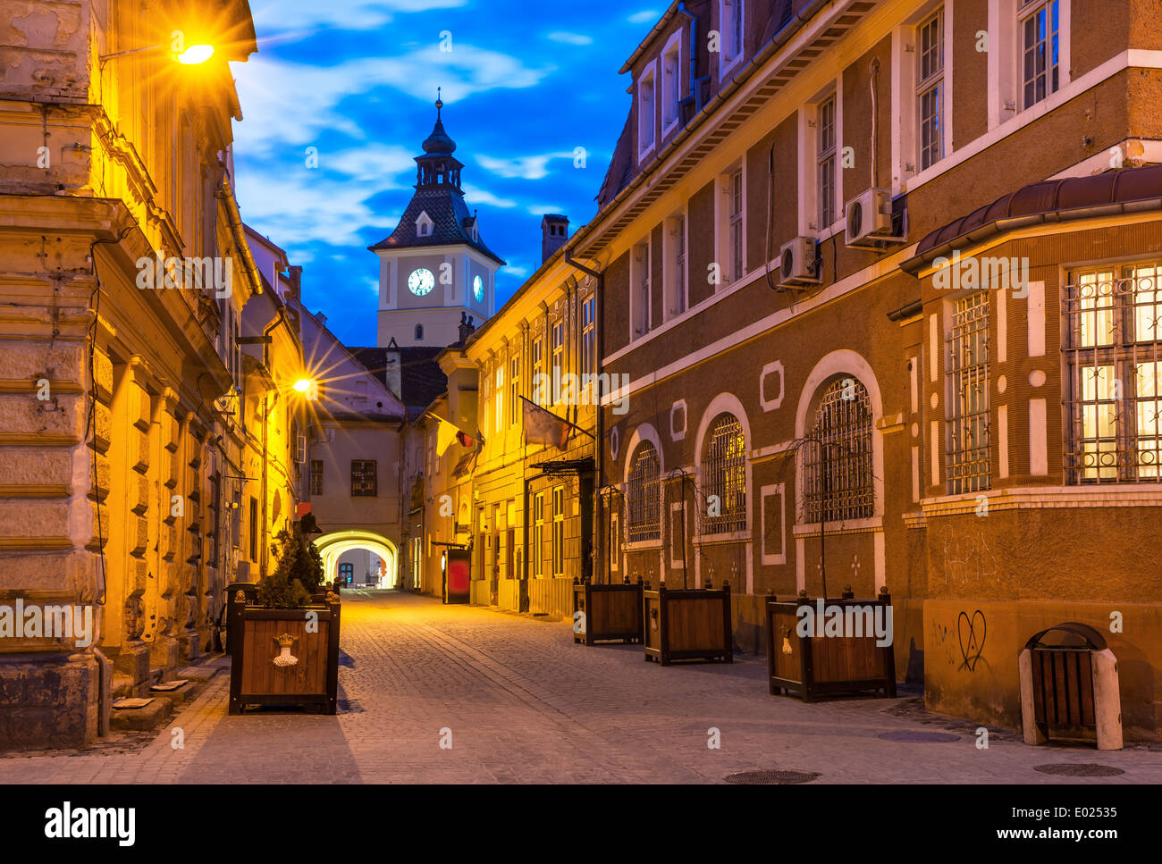 Brasov, Romania. Saxon medieval architecture in twilight view ...