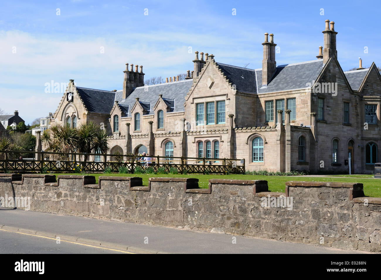 Garrison house hi-res stock photography and images - Alamy