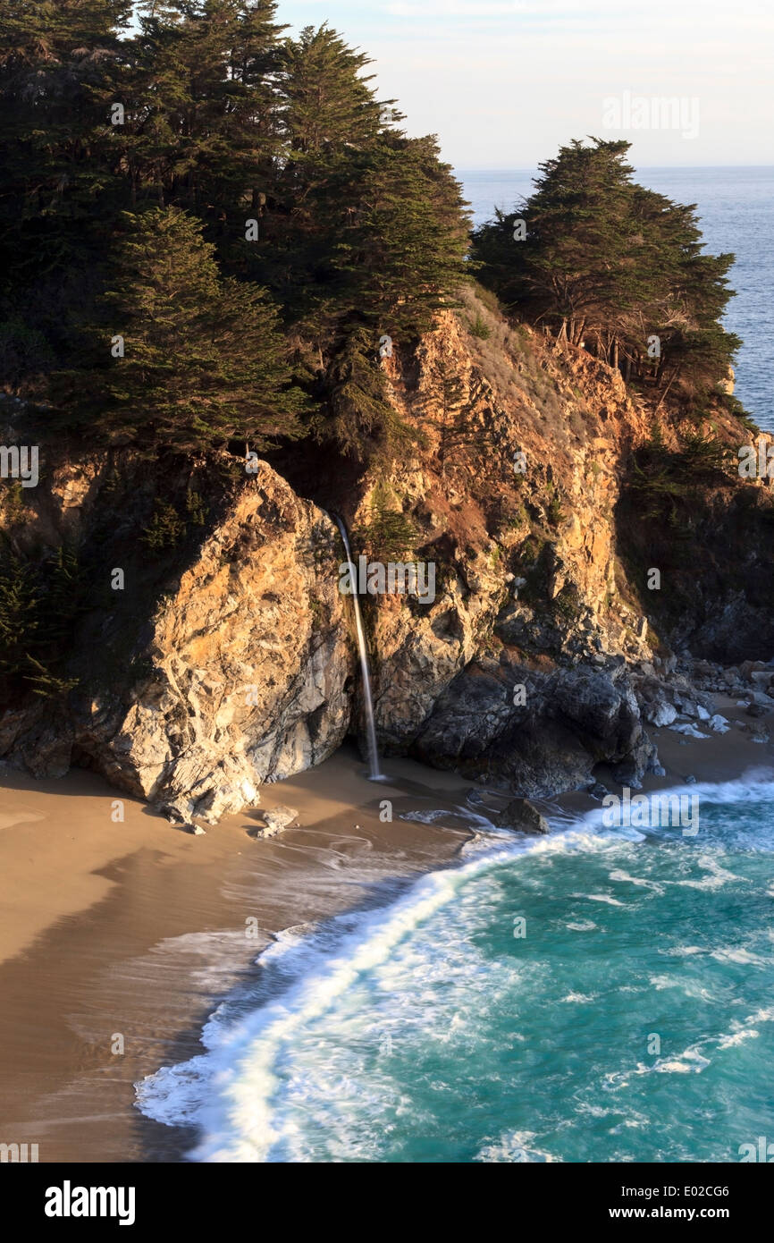 Mcway Falls High Resolution Stock Photography and Images - Alamy