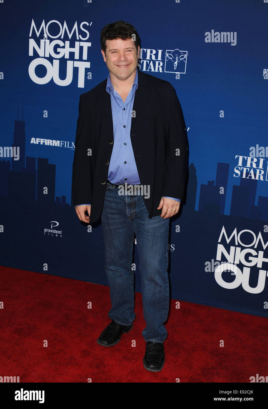 Los Angeles, California, USA. 29th Apr, 2014. Sean Austin attending the ...