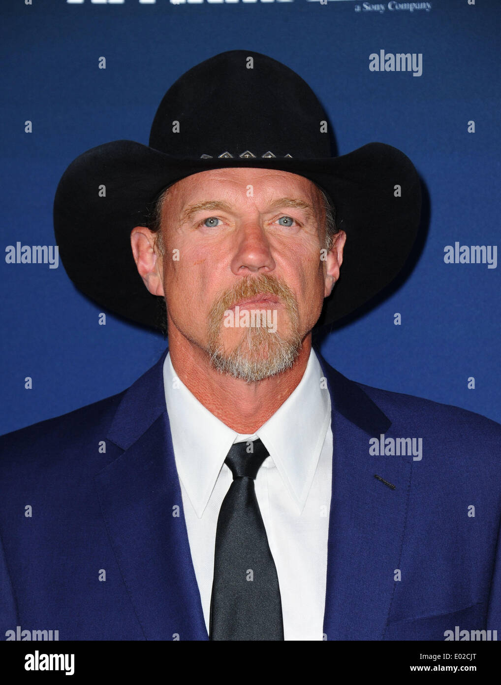 Los Angeles, California, USA. 29th Apr, 2014. Trace Atkins attending ...