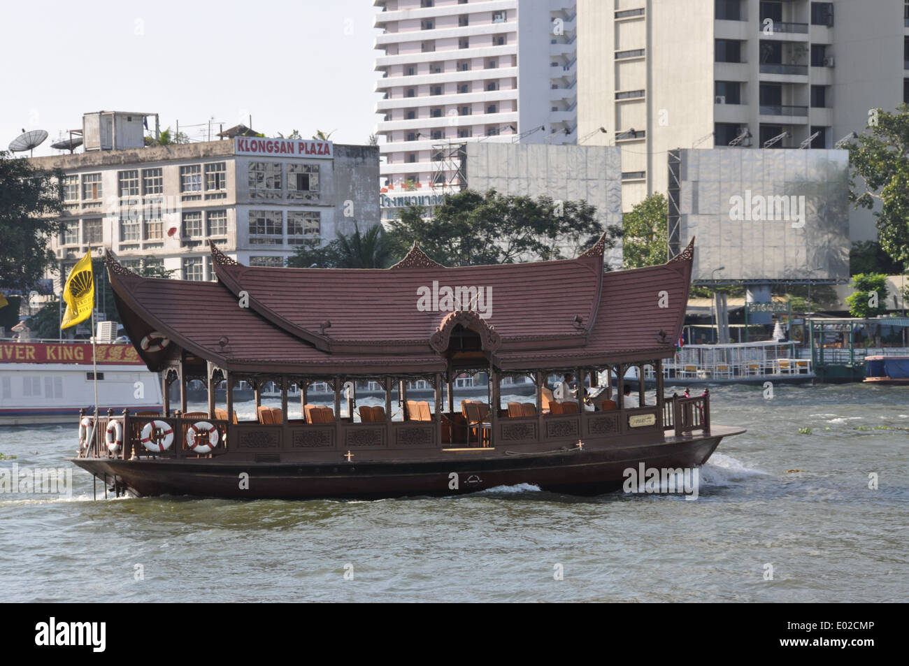 Thai river boat hi-res stock photography and images - Alamy